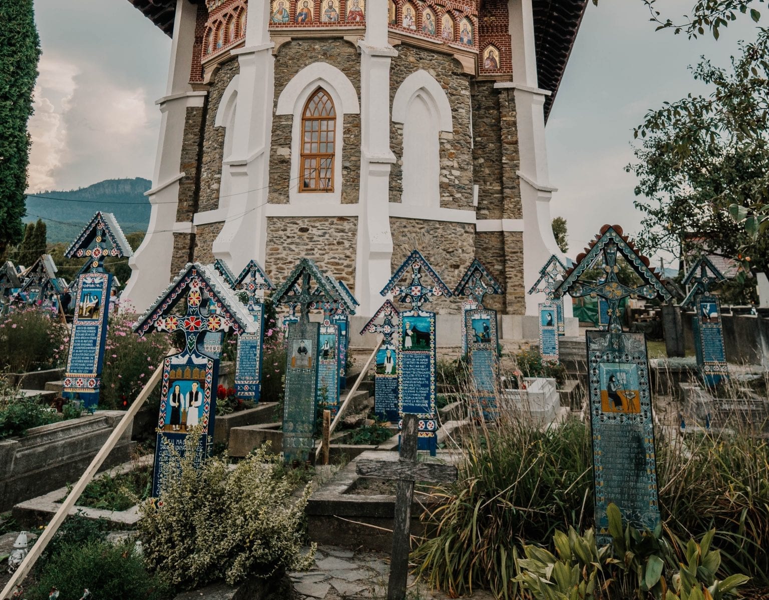 16 of the World’s Most Beautiful Cemeteries - The Creative Adventurer