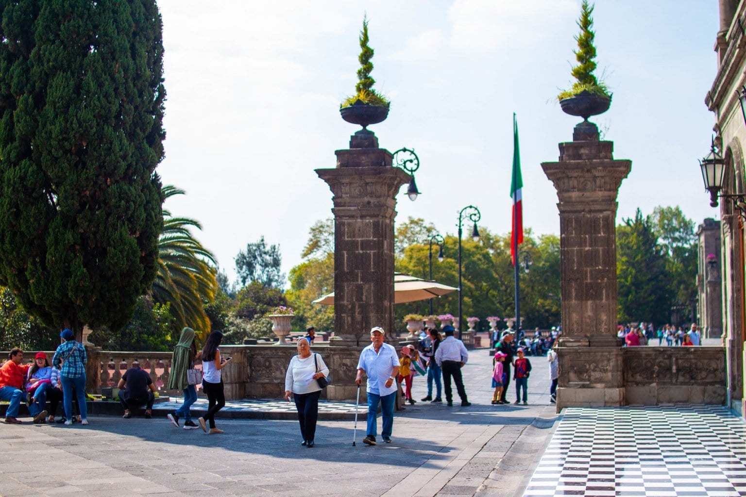 A Complete Guided Tour of Chapultepec Castle, Mexico City - The ...