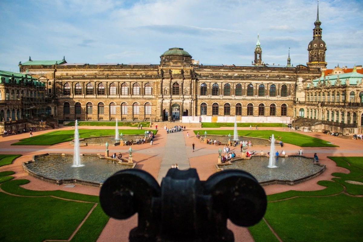 The Ultimate Self-Guided Walking Tour of Wonderfully Historic Dresden ...