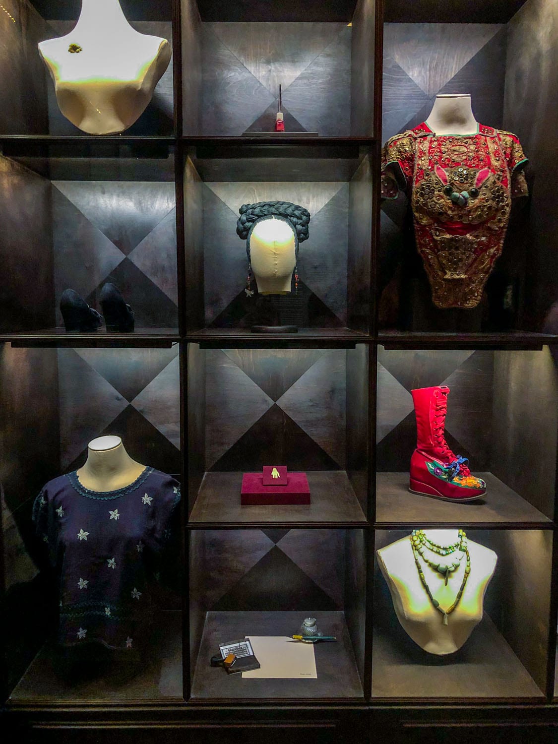 10 Best Art Galleries You Can Still Visit Virtually - The Creative ...