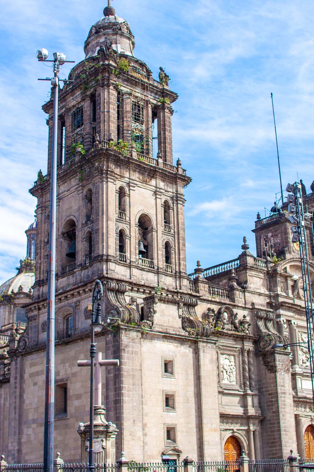 The ULTIMATE Self-Guided Tour of the Mexico City Cathedral Metropolitan ...