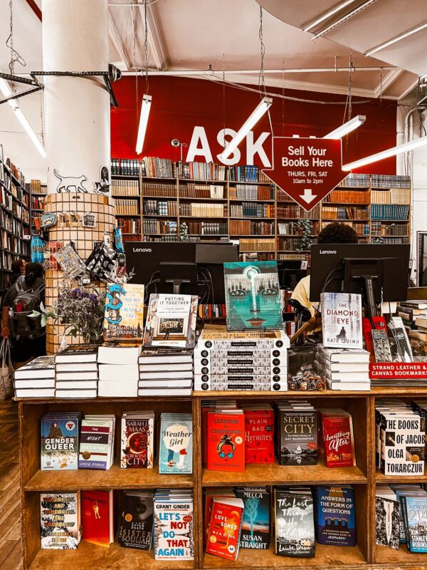The 15 Best Bookshops in New York City, a Bookworms Guide to NYC - The ...