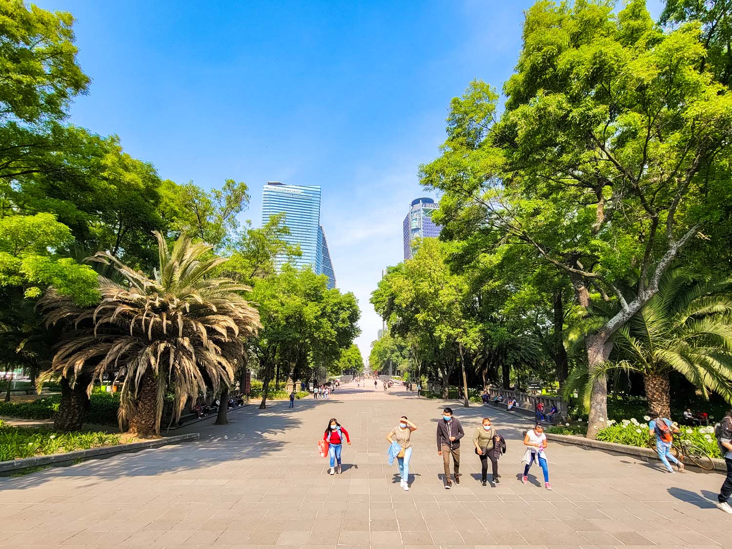 Ultimate Guide to Chapultepec Park: Historical and Cultural Heart of ...