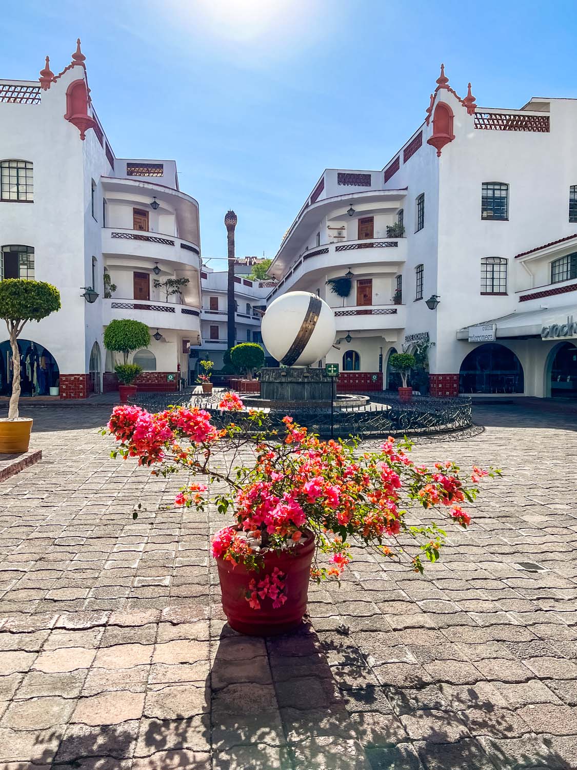 Self Guided Walking Tour of the Upscale Streets of Polanco: The City’s ...