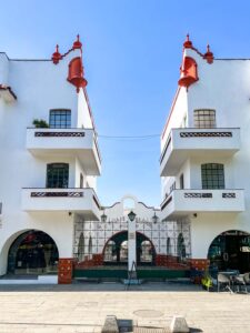 Self Guided Walking Tour of the Upscale Streets of Polanco: The City’s ...