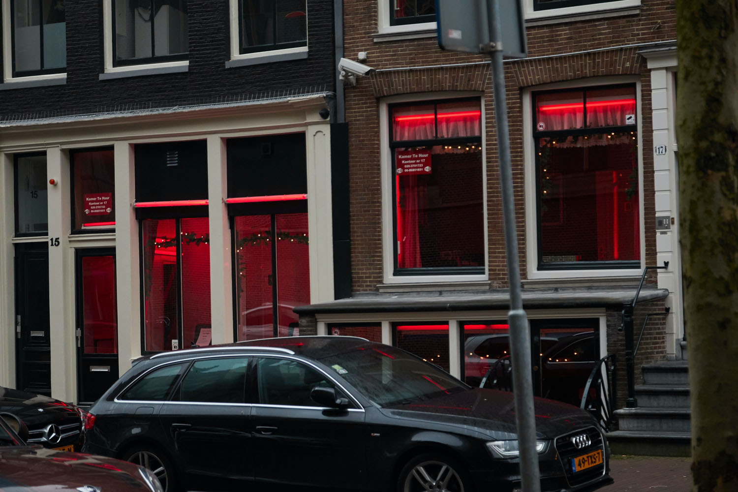 An Alternative Guide to the Exciting and Historic Red Light District in ...