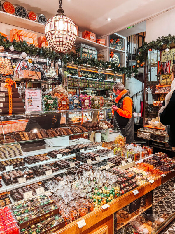 The Best 11 Historical Shops from All Over the World - The Creative ...