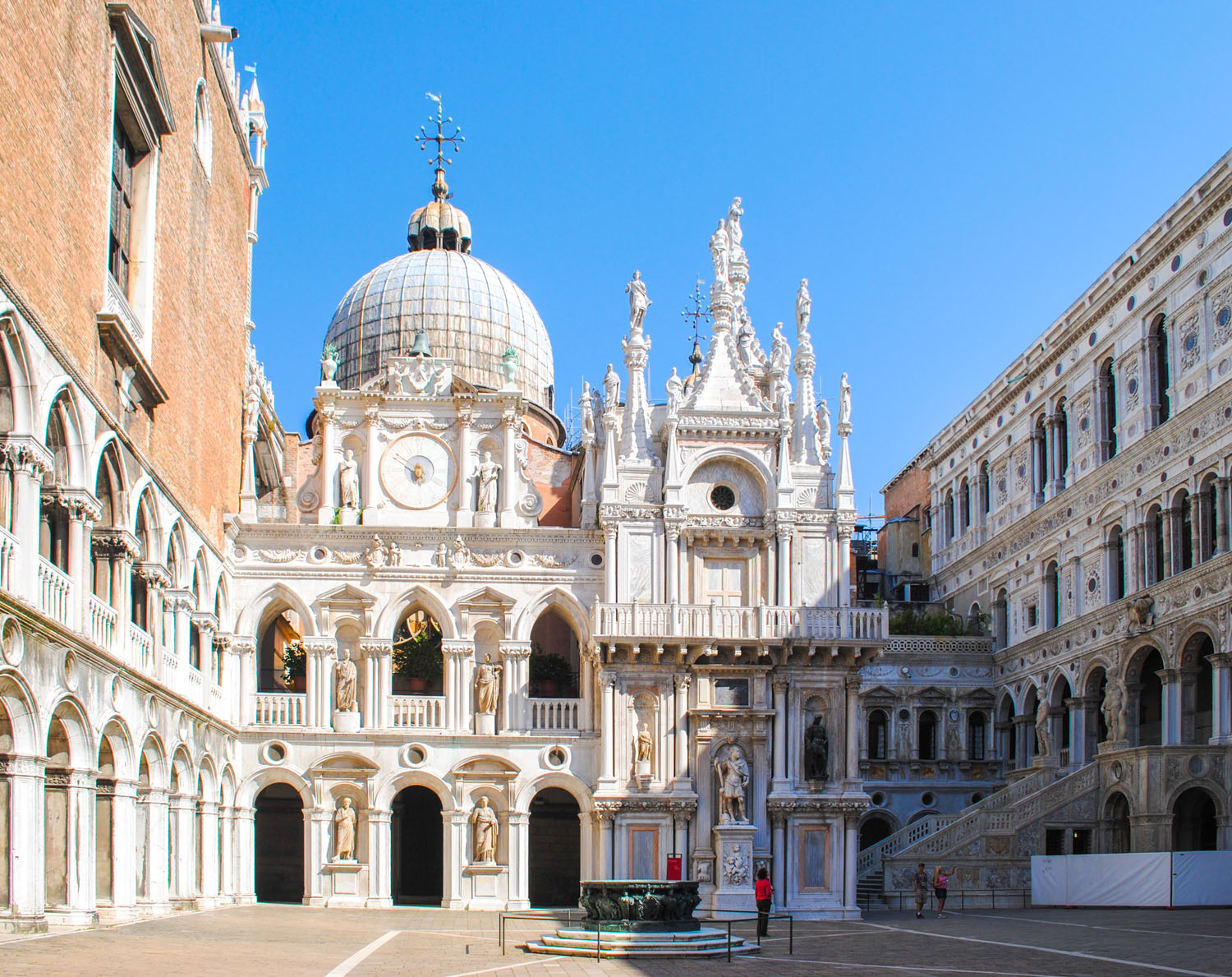 The Most Stunning Instagrammable Locations in Venice you Must See ...