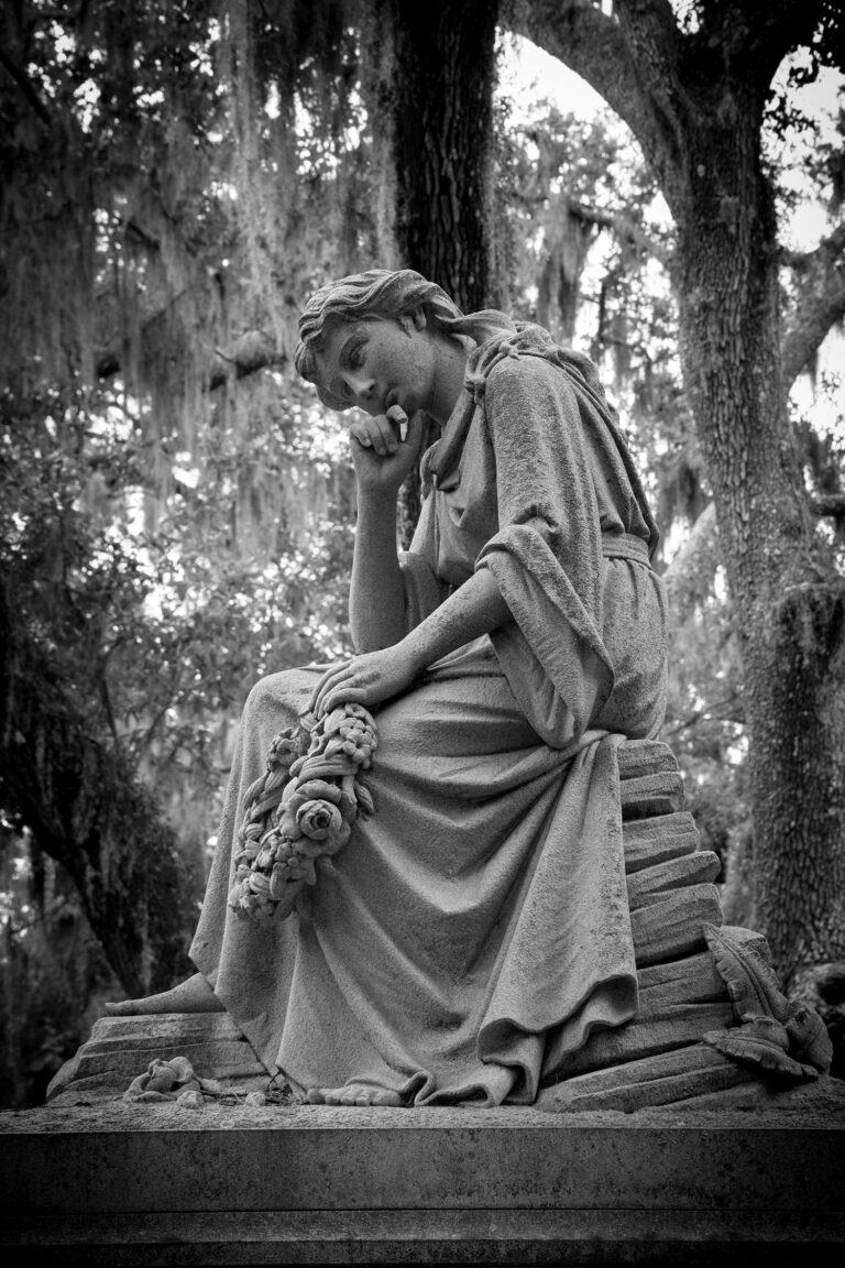 16 of the World’s Most Beautiful Cemeteries - The Creative Adventurer
