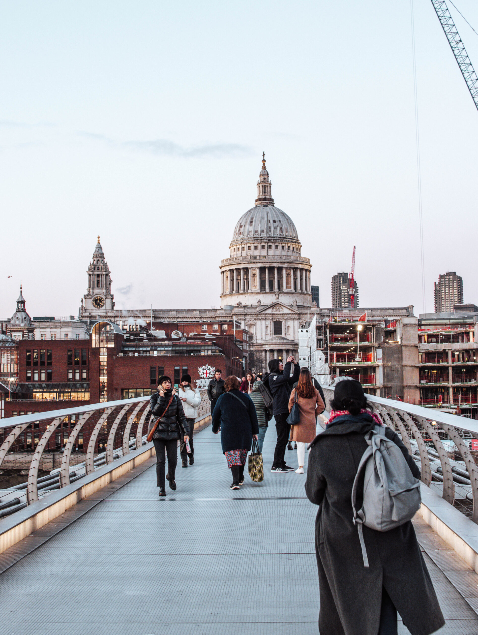 The Ultimate Guide to London’s Top Attractions in 2023 - The Creative ...