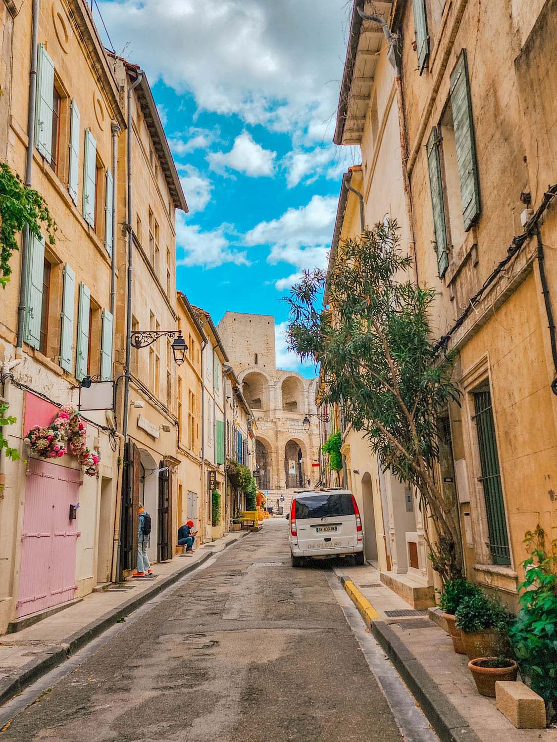 The Ultimate Self-Guided Historical Walking Tour of Ancient Arles - The ...