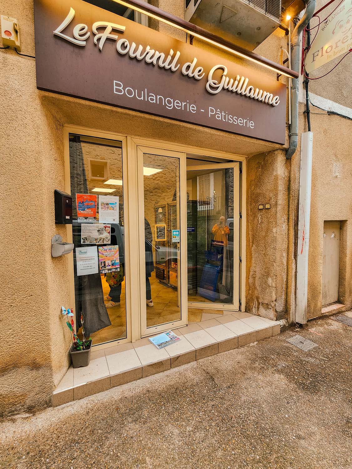 The Ultimate French Bakery Guide, a Boulangerie in Provence - The ...