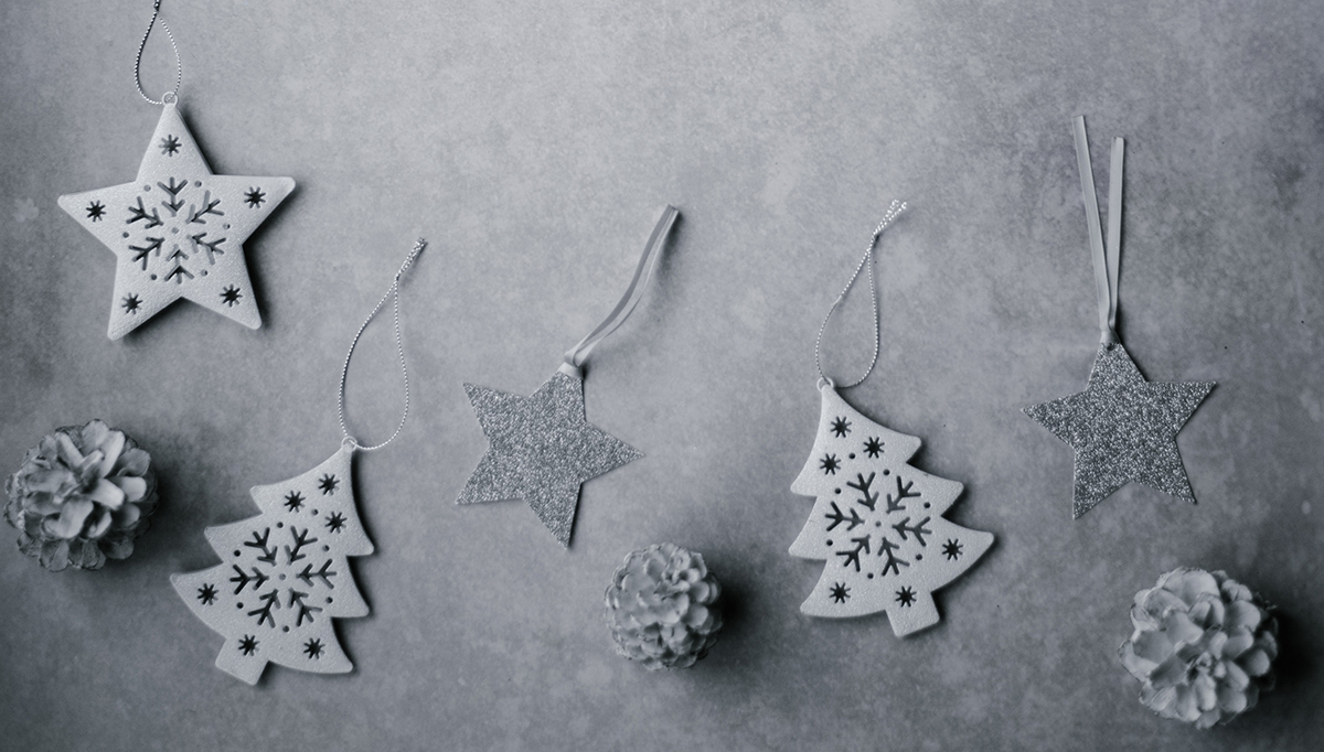 Your Guide to the Best Edwardian Christmas Traditions - The Creative ...