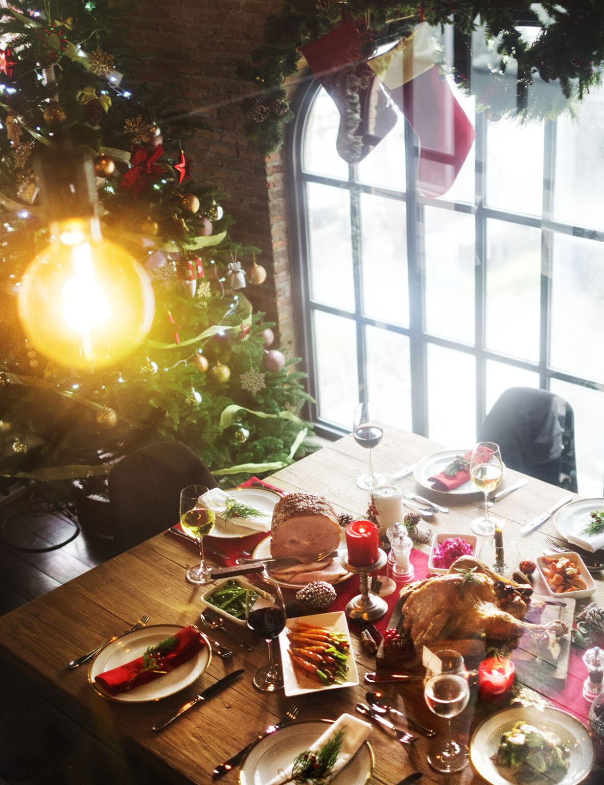 Your Guide to the Best Edwardian Christmas Traditions - The Creative ...