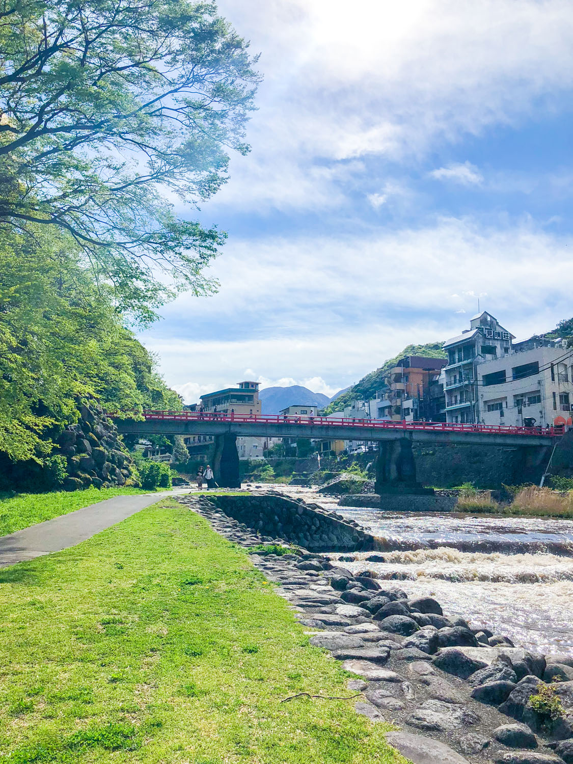 Savouring Hakone: Japanese Snack Box Brings Traditional Snacks to Your ...