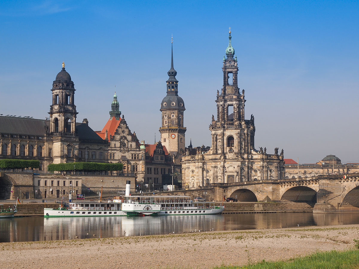 An Enchanting Guided Tour of Dresden’s Schlossplatz - The Creative ...