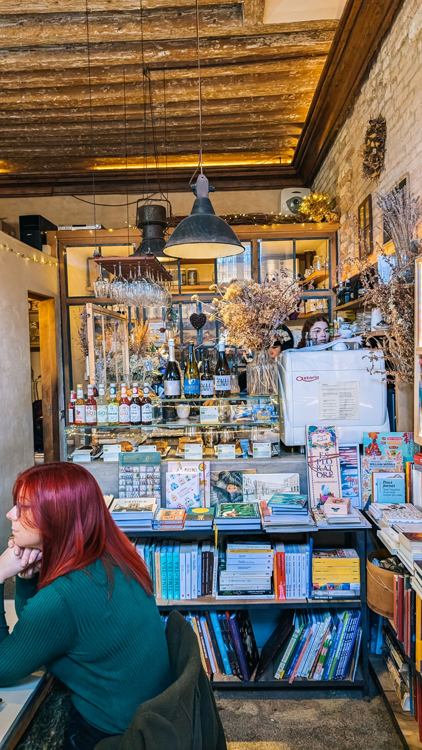 The Best Hidden Shopping Spots in Venice: A Guide to Unique, Non ...